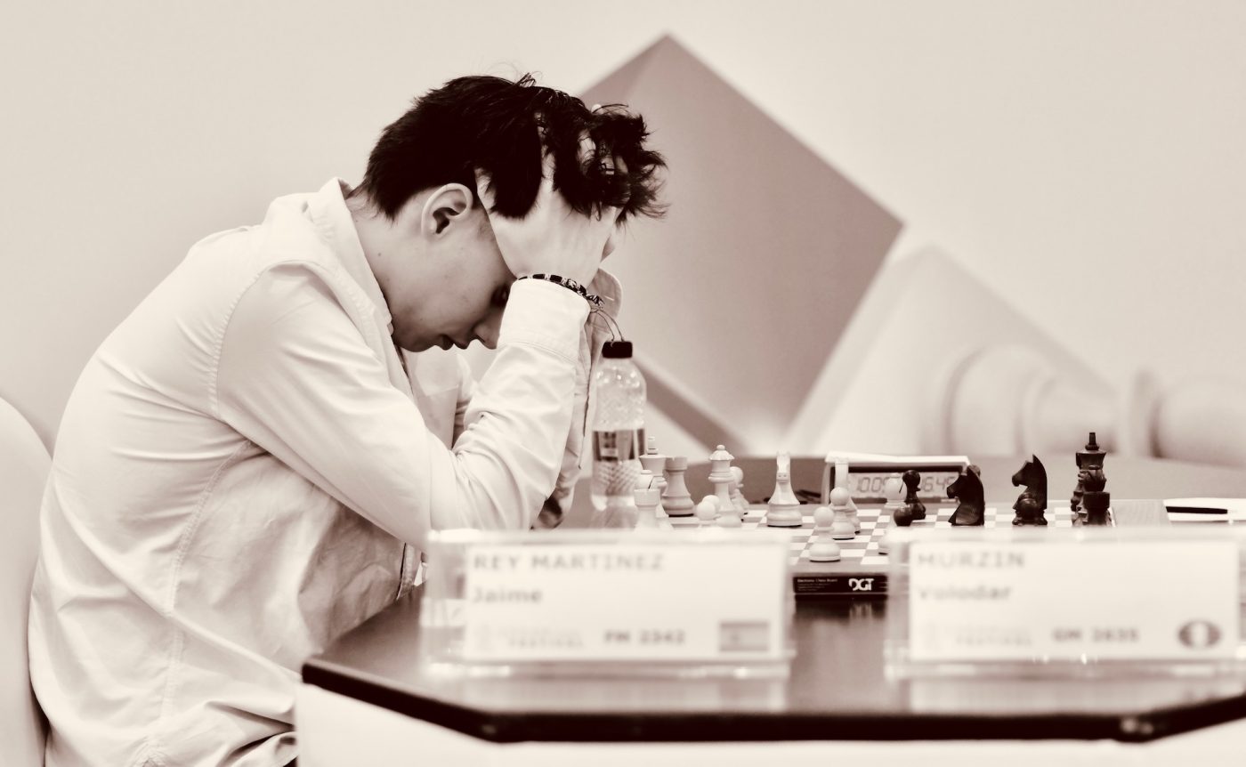 Jaime Rey: «No me da envidia salir menos que otros jóvenes, es la vida que he elegido» • Damas y ...